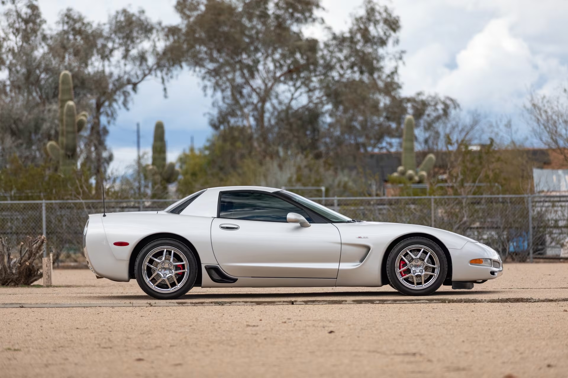 Z06 and ZR1: What’s the Difference, and Which Is Better? - Hagerty Media