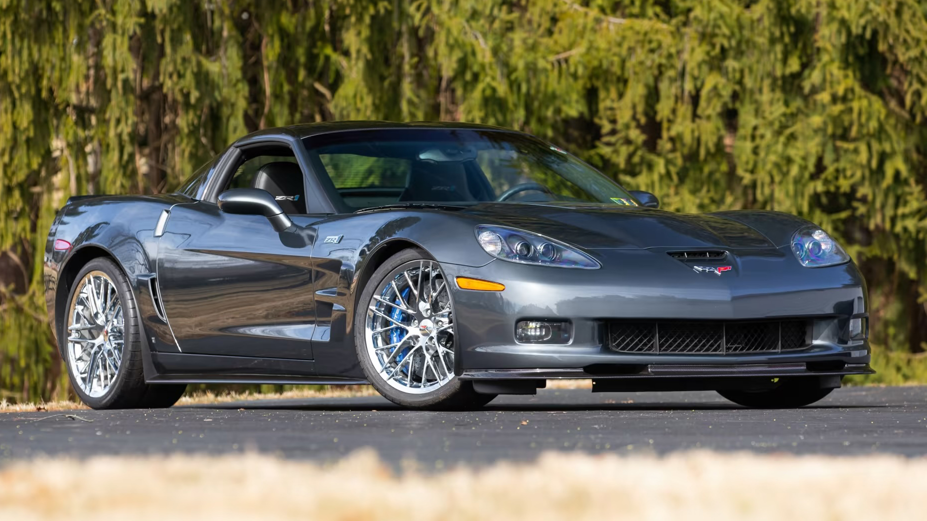 Z06 and ZR1: What’s the Difference, and Which Is Better? - Hagerty Media