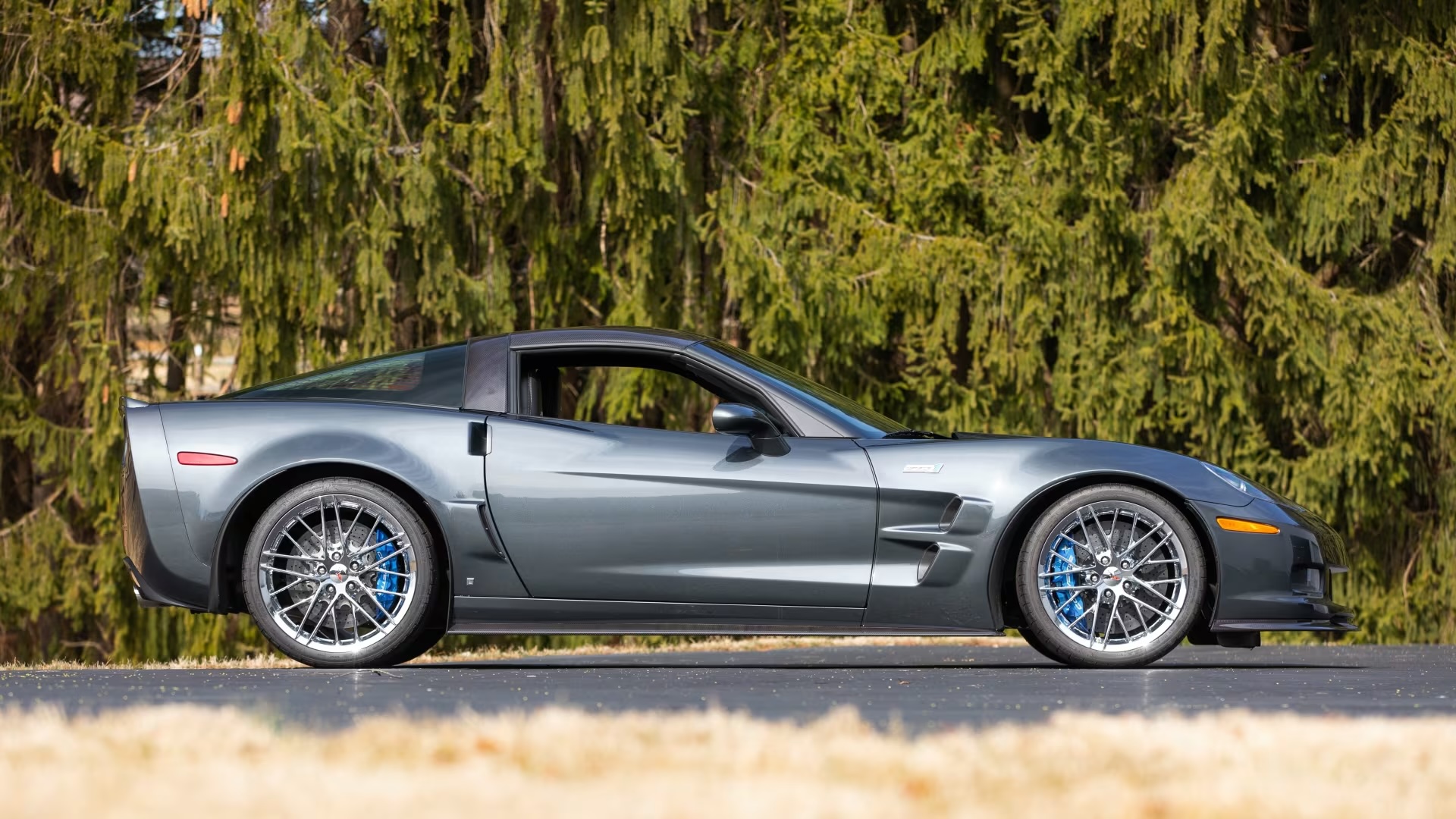 Z06 and ZR1: What’s the Difference, and Which Is Better? - Hagerty Media