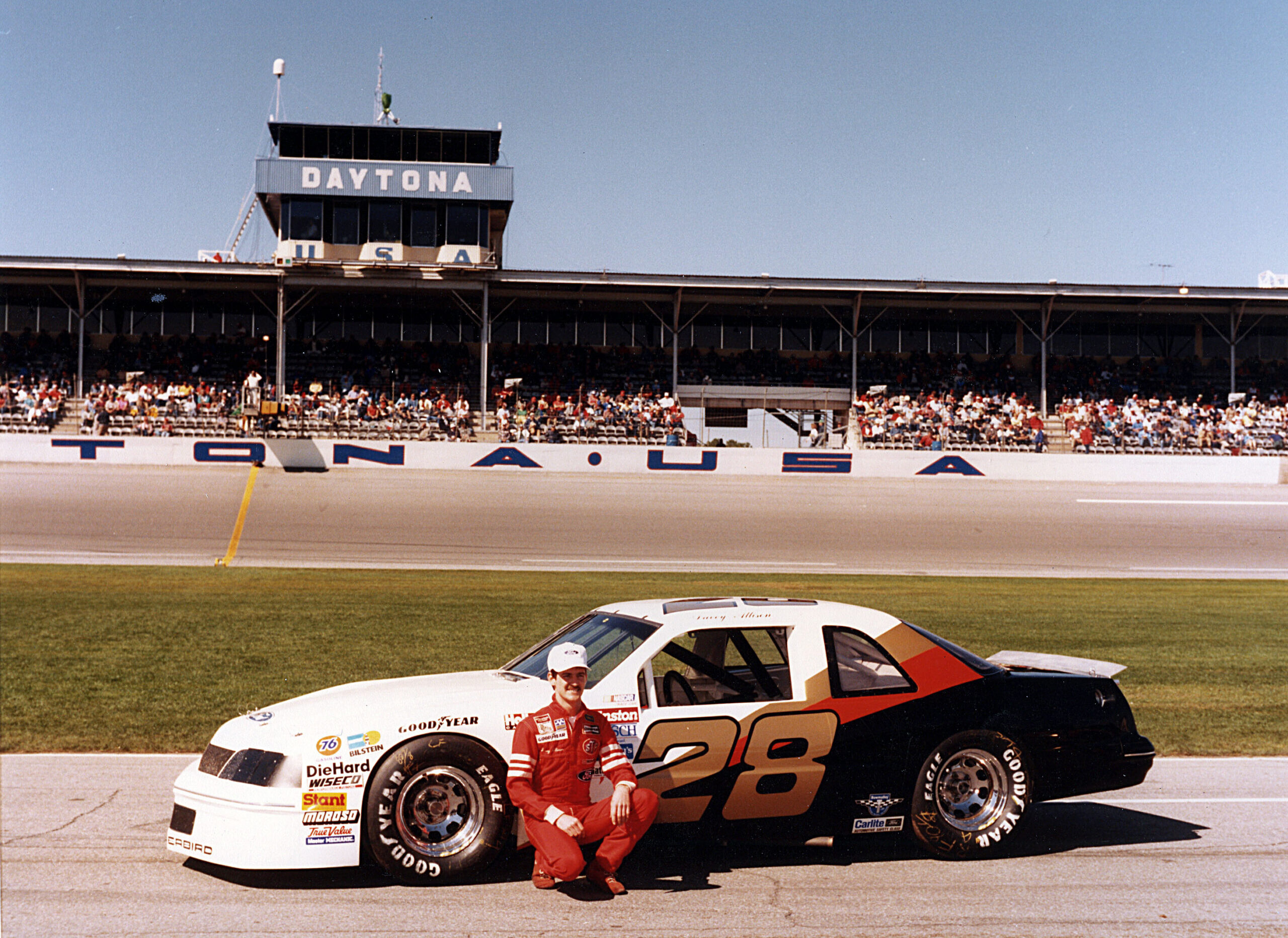 1980s Aerocoupes: NASCAR's Secret Weapon and the Rarest of Street ...