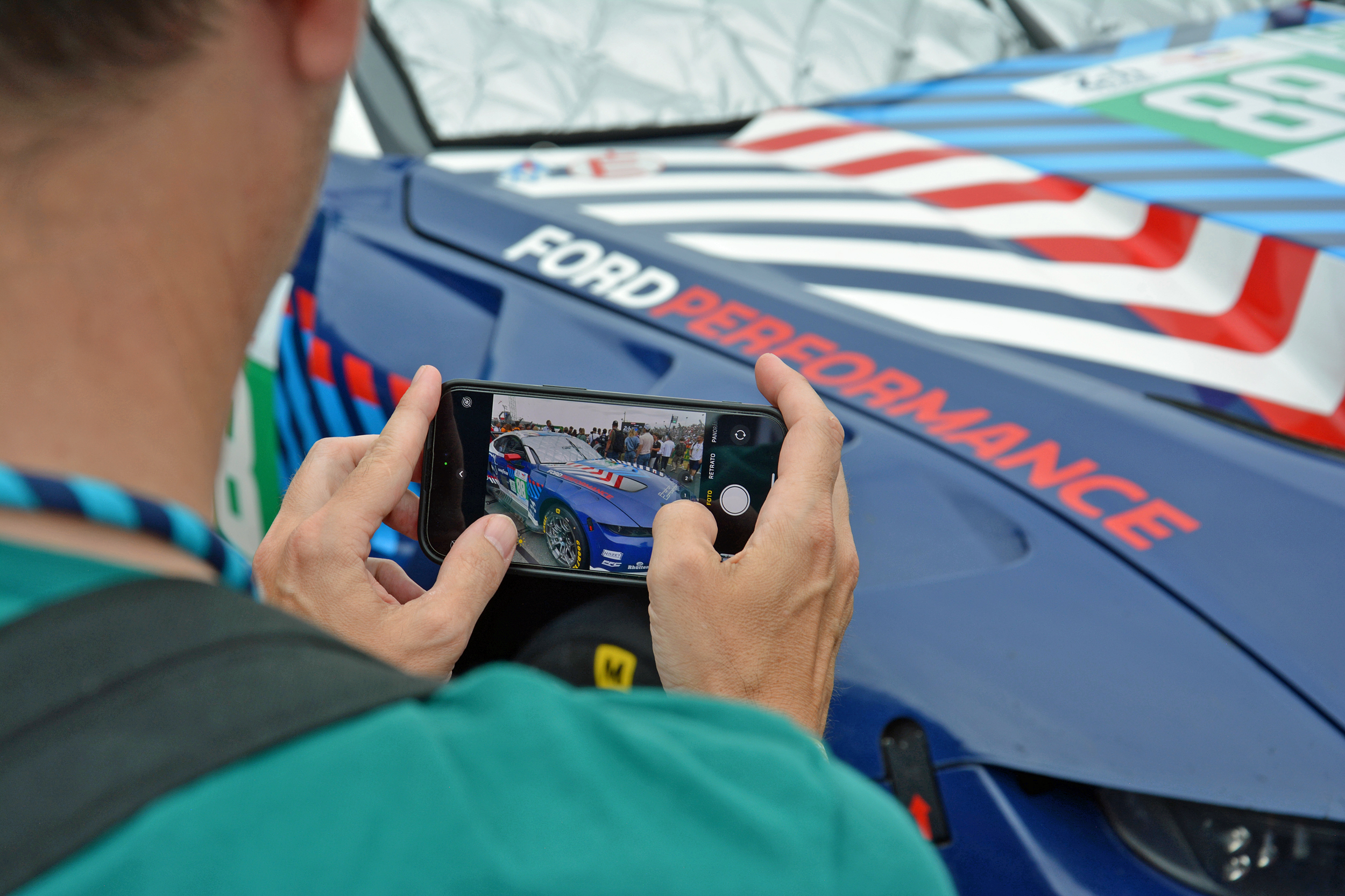 The Grid Walk Is the Wildest Part of the 24 Hours of Le Mans - Hagerty ...