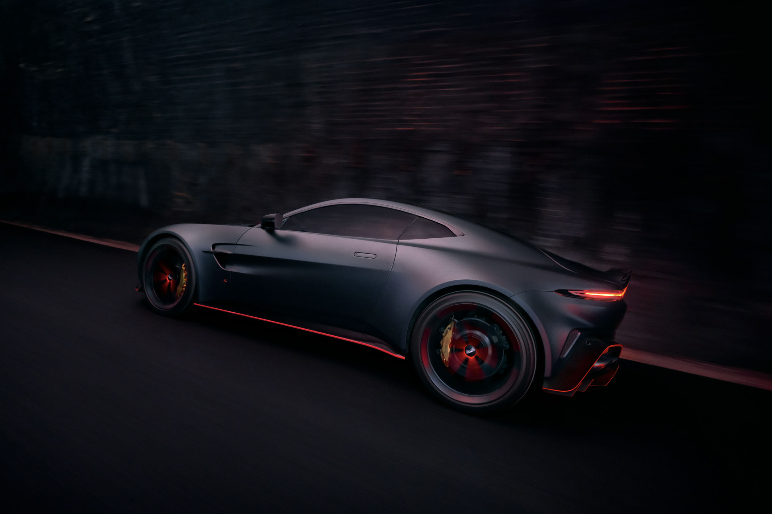 Aston Martin Vantage S Unveiled with More Powerful V-8, Tweaked Chassis ...