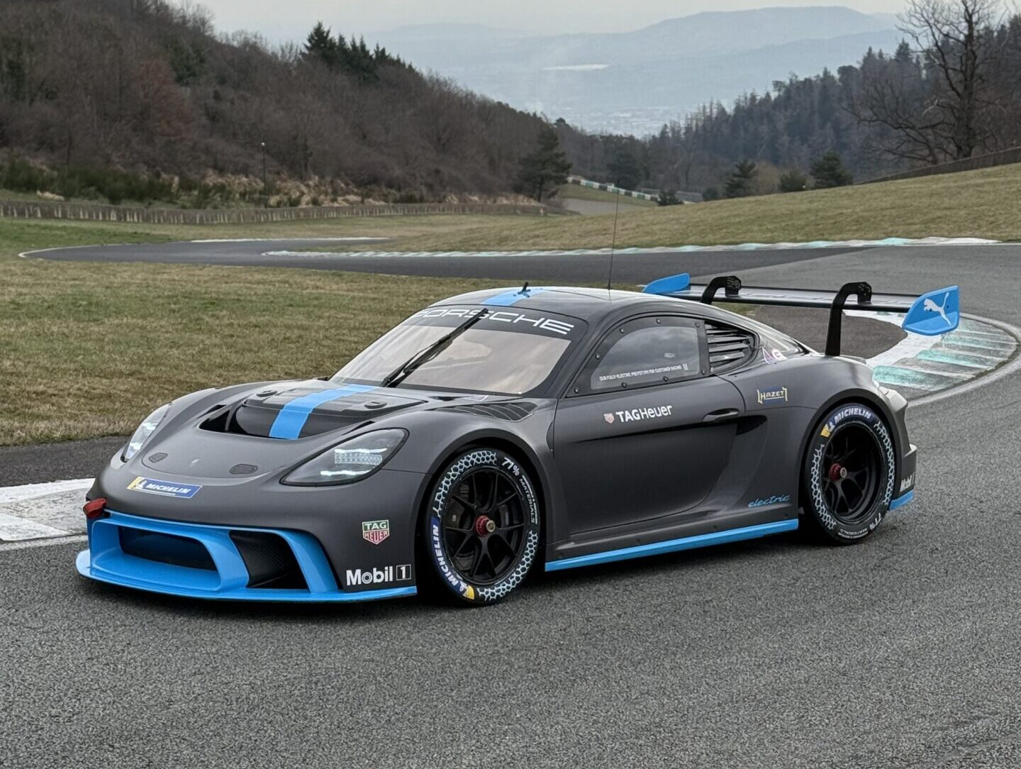 The Driver’s Seat: Henry Catchpole on the Porsche GT4 e-Performance ...