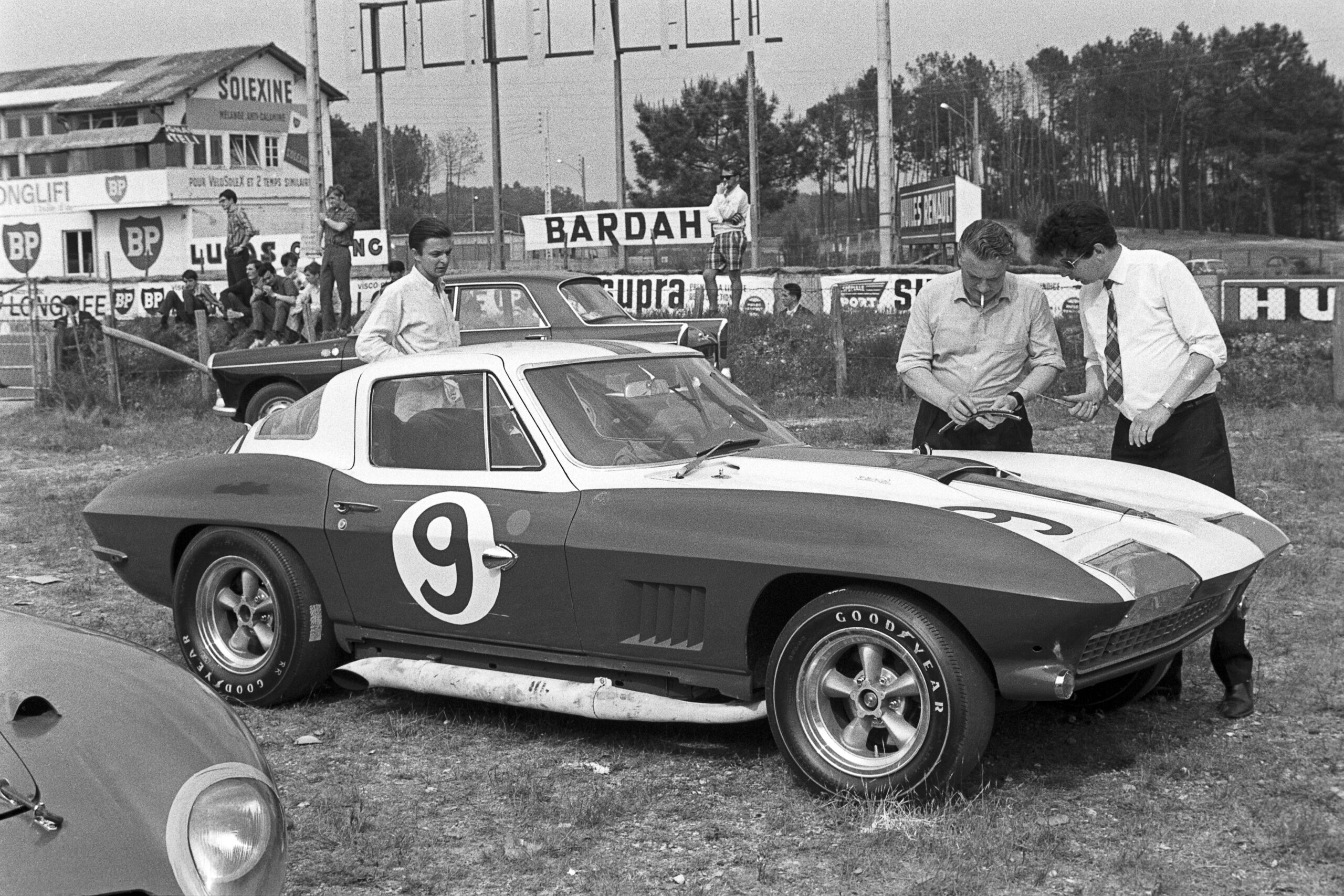Torq Thrust: The Quintessential American Mag Wheel - Hagerty Media