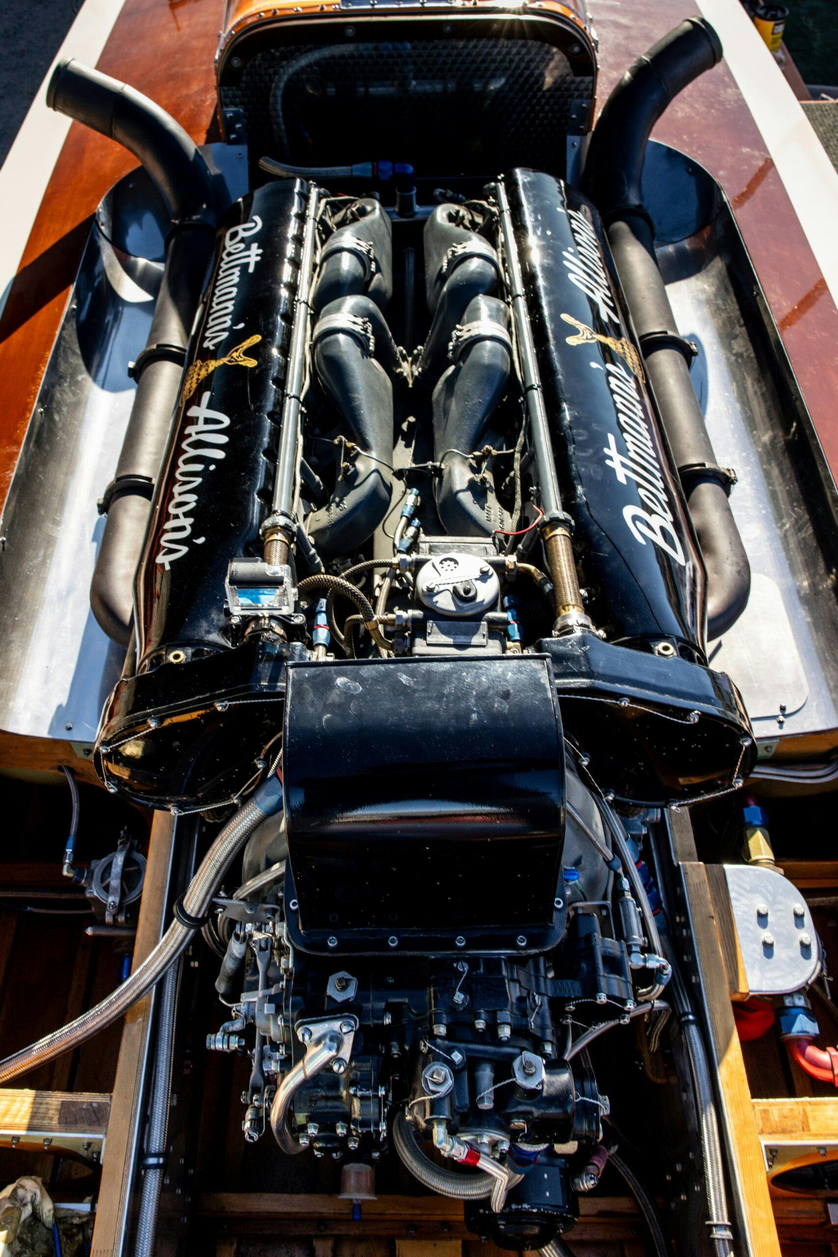 Piloting a 1600-Hp Vintage Hydroplane Is a Visceral Thrill - Hagerty Media