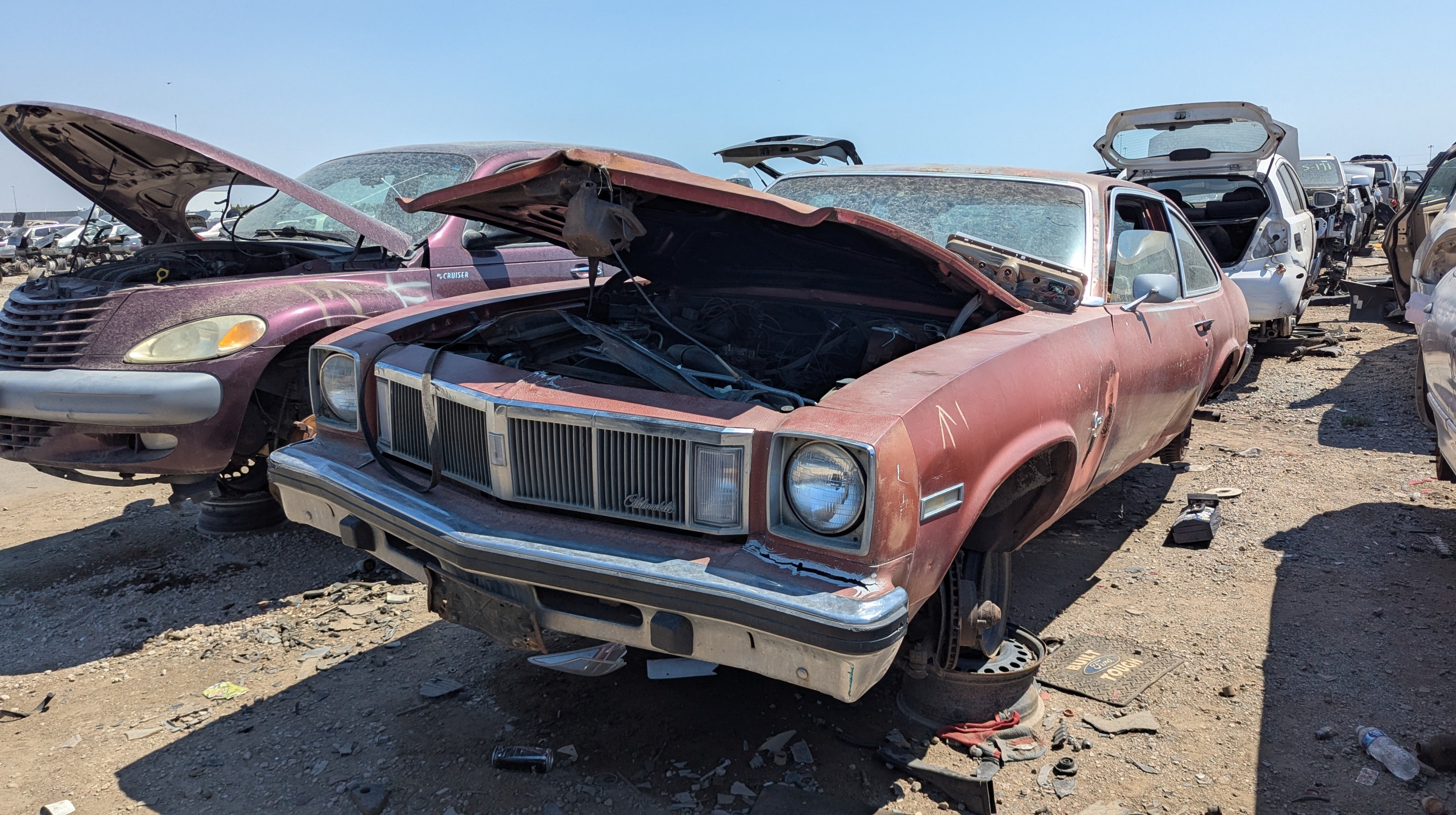Final Parking Space: 1976 Oldsmobile Omega Hatchback Coupe - Hagerty Media