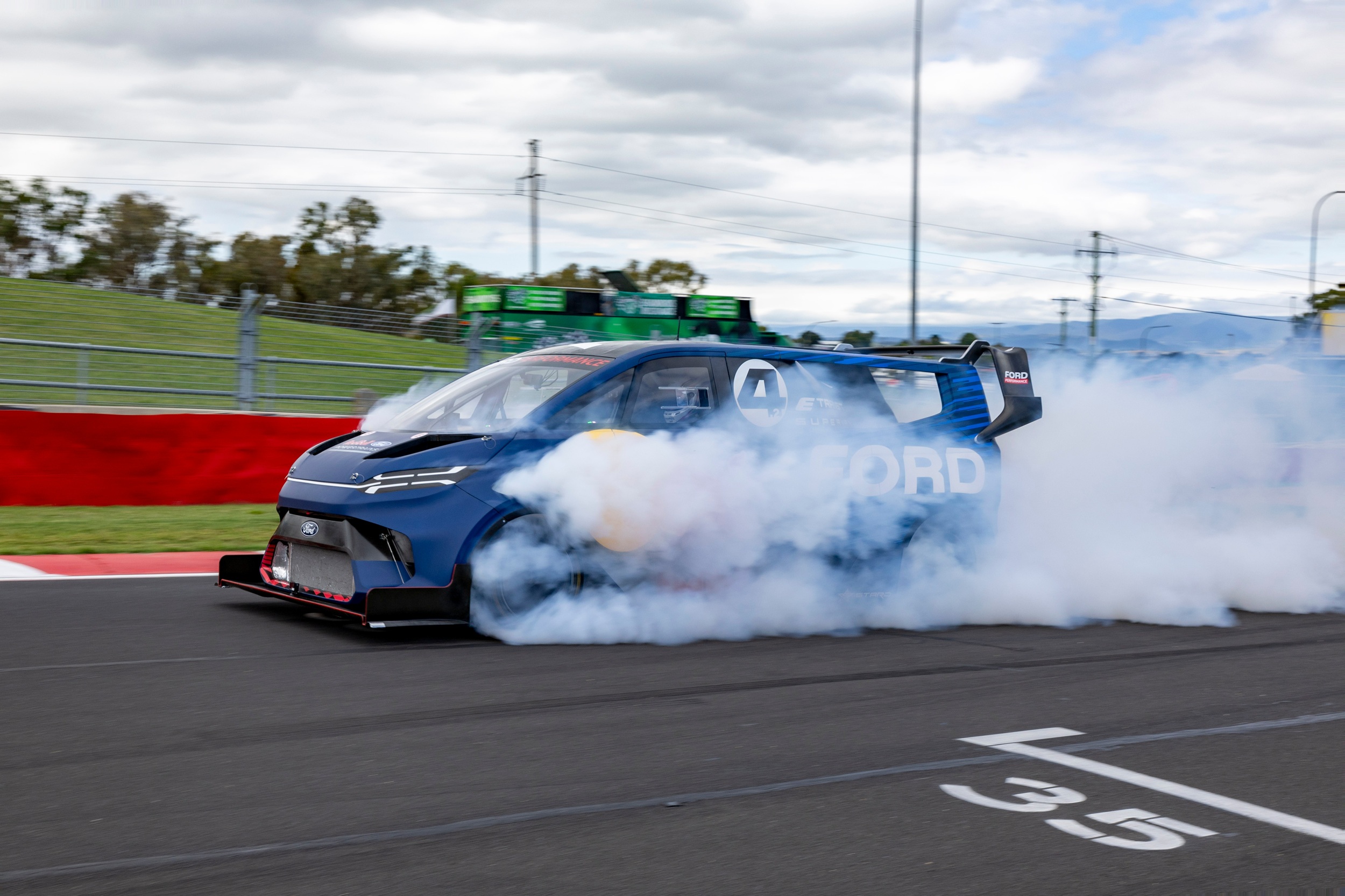 Ford Performance Becomes Ford Racing, Signs Daniel Ricciardo as ...