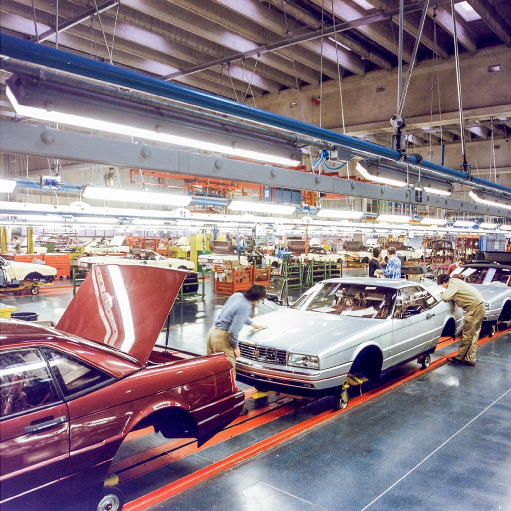 Here’s What Happened to the Boeing 747s That Moved Cadillac Allantés ...