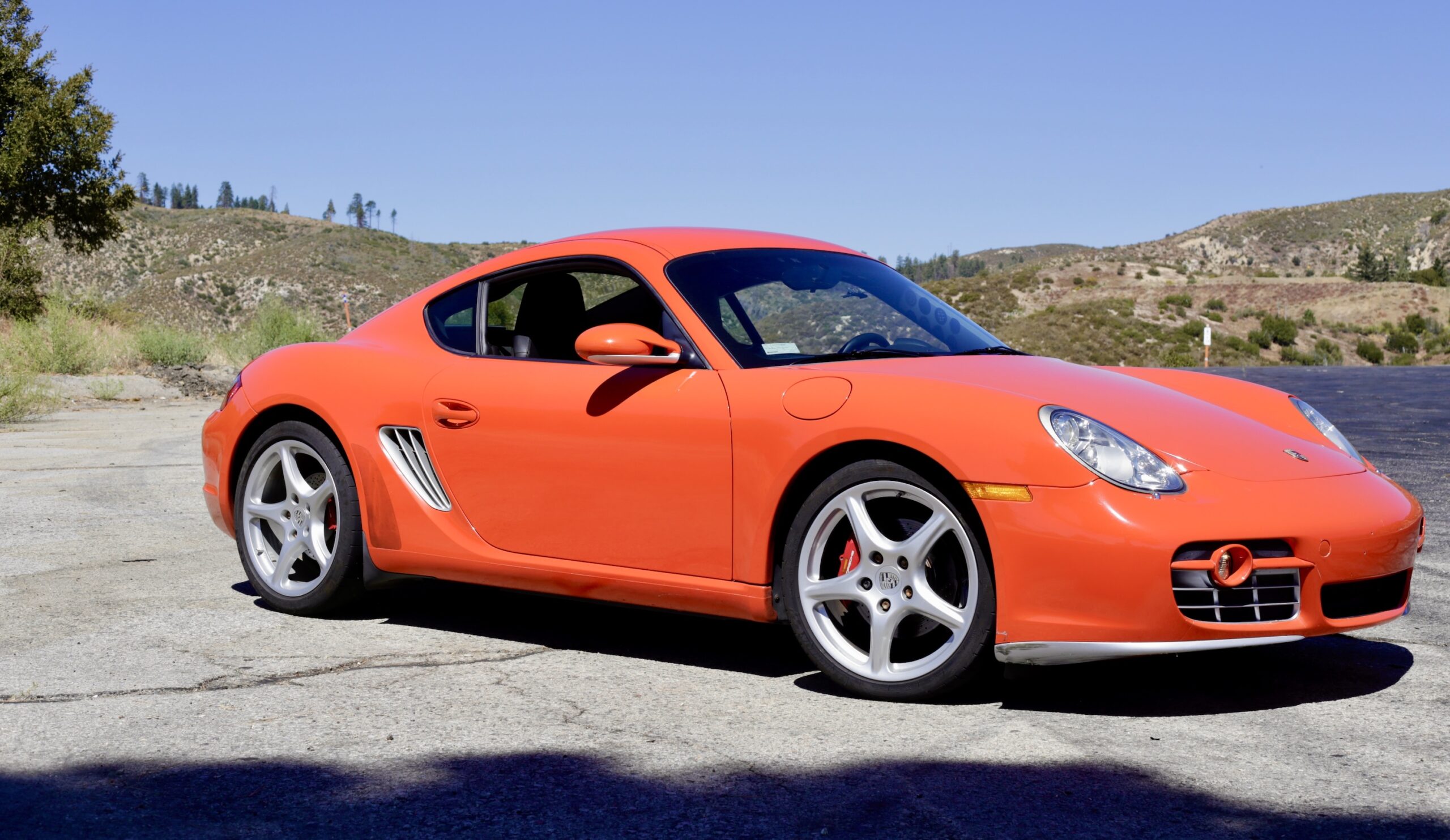 The Porsche 987 Cayman Delivers Attainable Mid-Engine Thrills - Hagerty ...