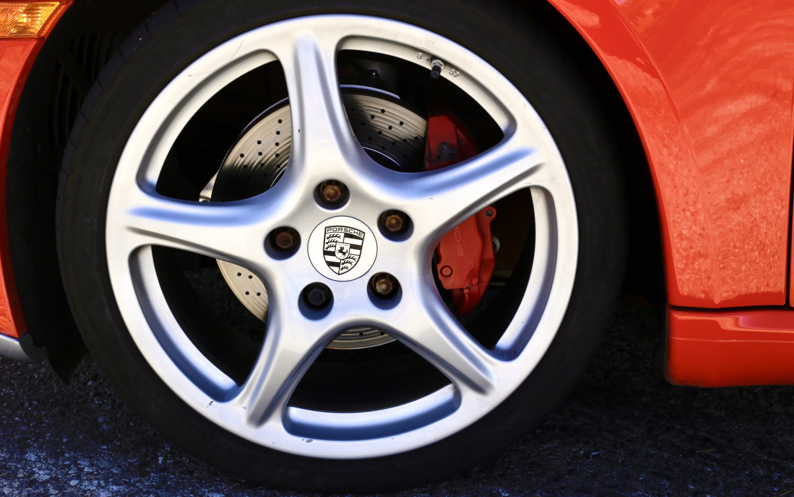 The Porsche 987 Cayman Delivers Attainable Mid-Engine Thrills - Hagerty ...