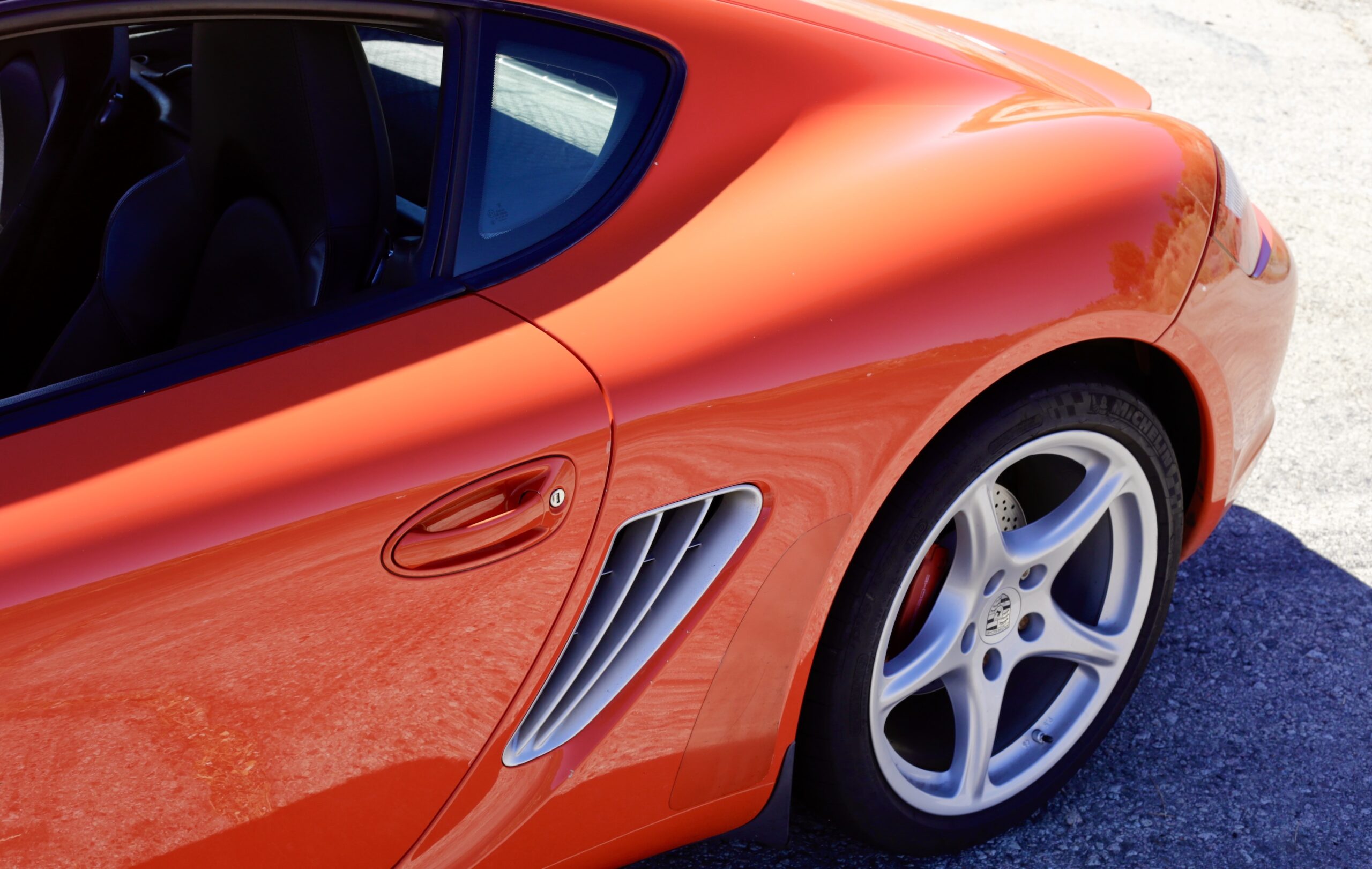 The Porsche 987 Cayman Delivers Attainable Mid-Engine Thrills - Hagerty ...