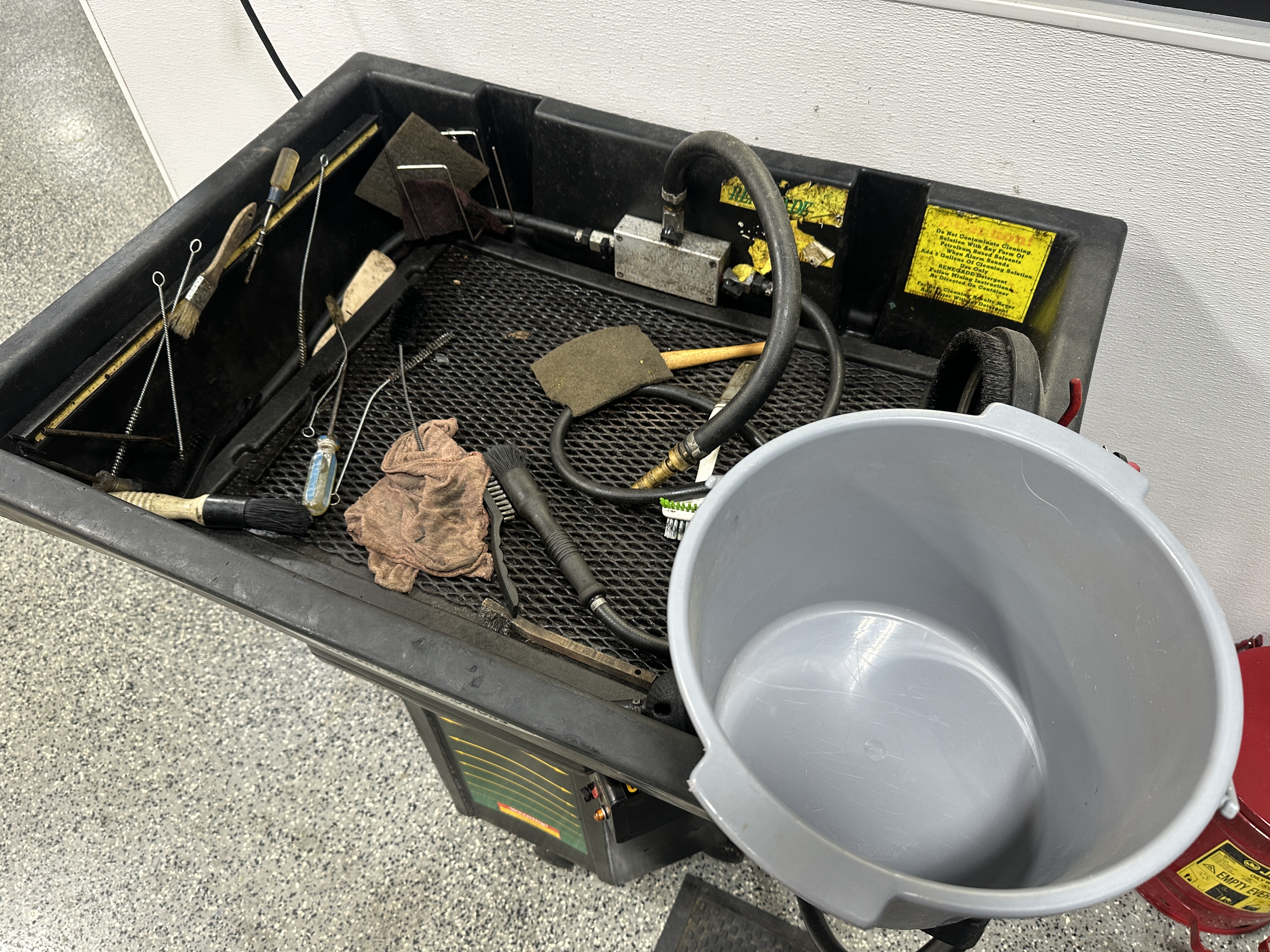 5 Ways to Clean the Nuts and Bolts of Your Project - Hagerty Media