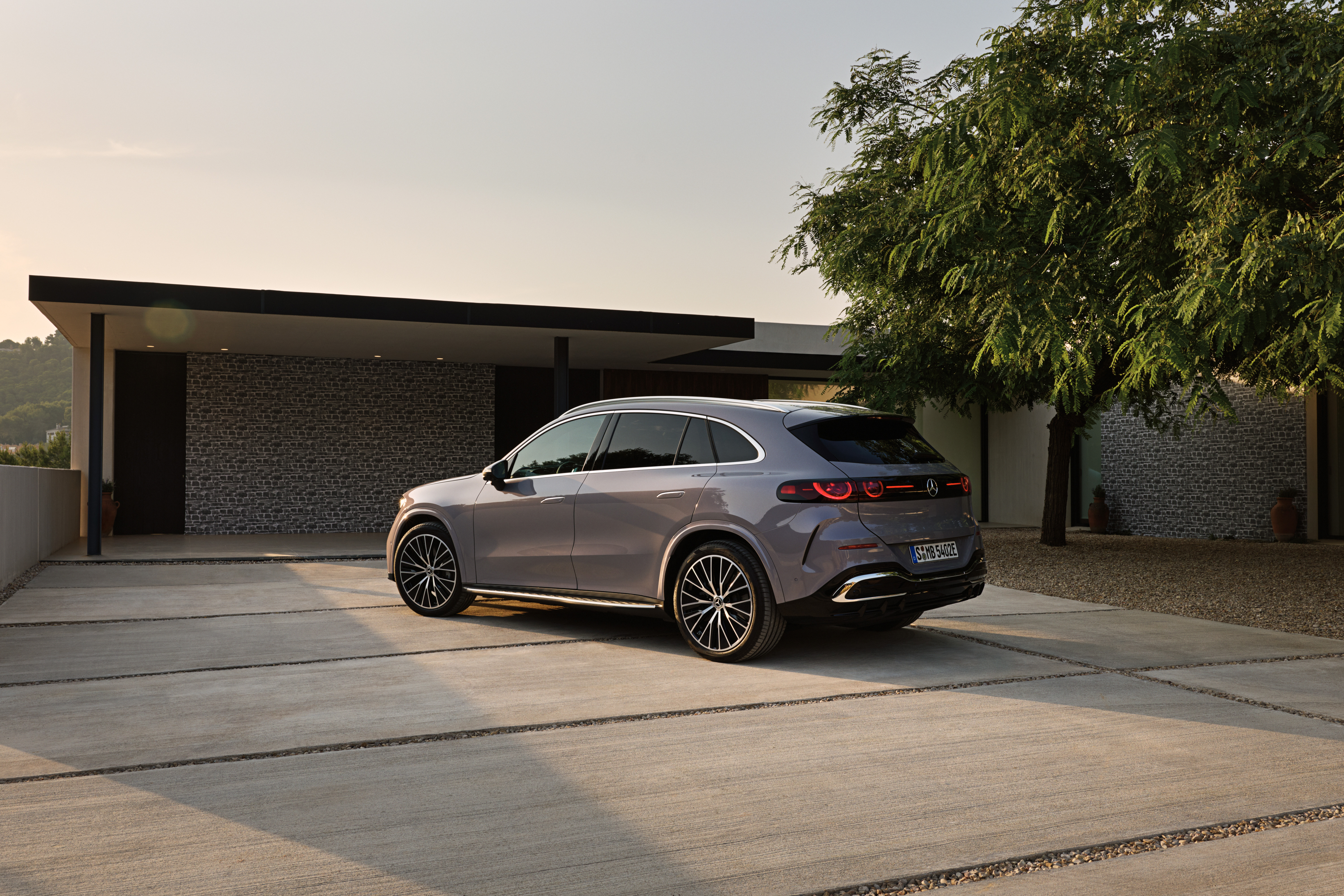 Mercedes' Best-Selling GLC Goes Electric - Hagerty Media