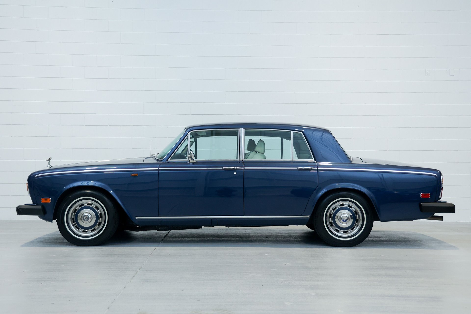 Your Handy 1965–80 Rolls-Royce Silver Shadow Buyer's Guide - Hagerty Media