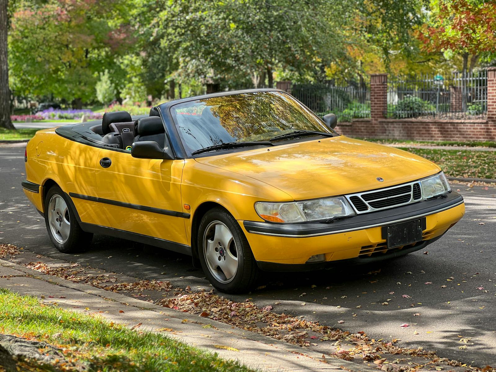 Stay up to date on Convertibles stories from top car industry writers ...