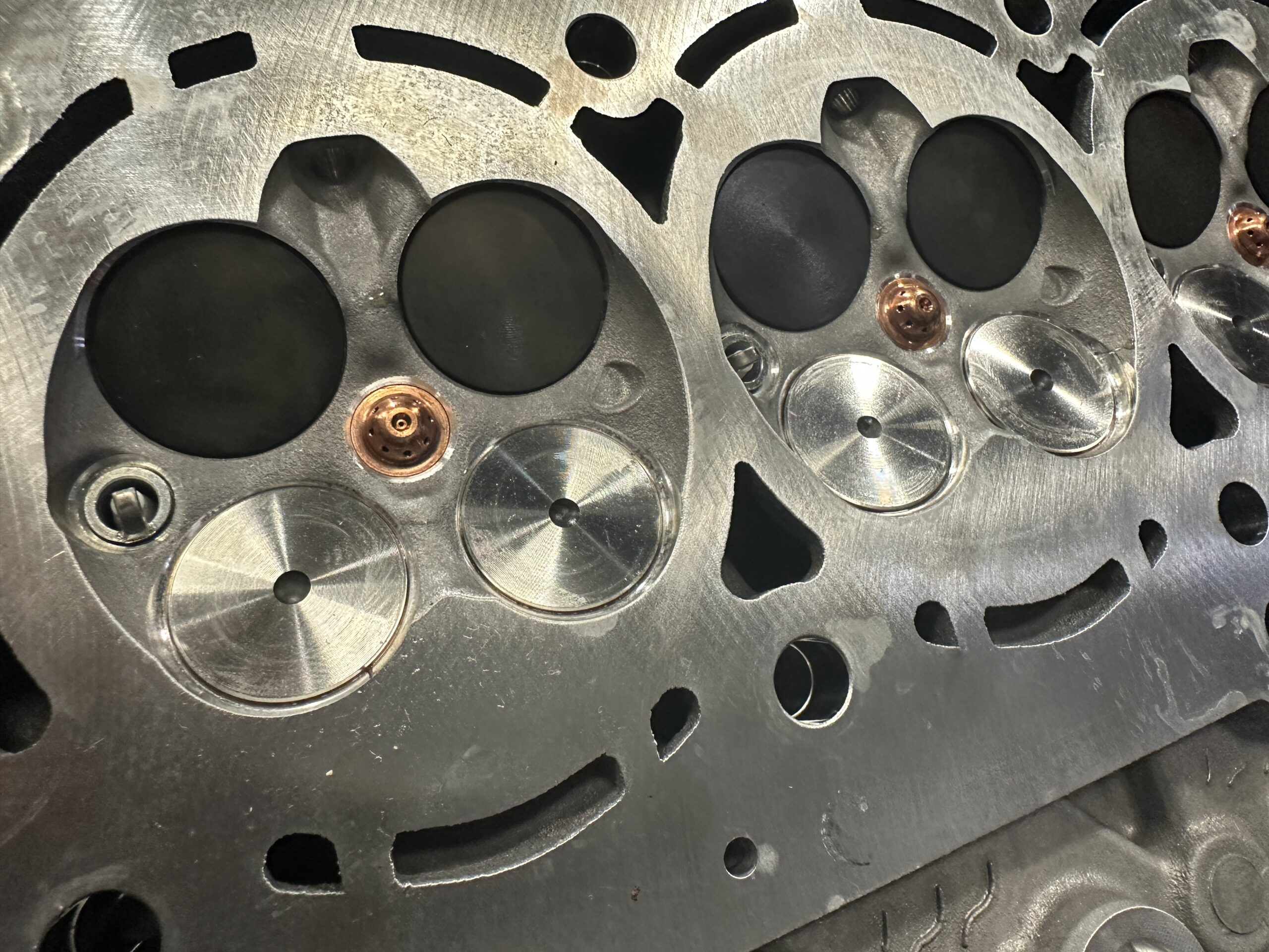 How Turbulent Jet Ignition Works, and Why Jeep's New Engine Has It ...