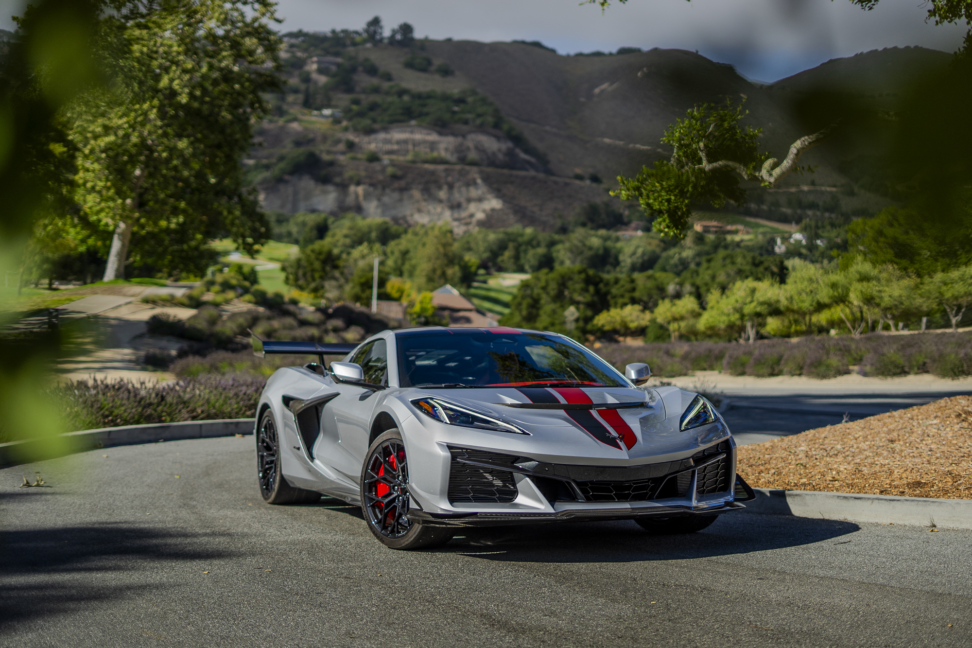 Corvette Engine Build Experience Returns for Z06 and ZR1 V-8 - Hagerty ...