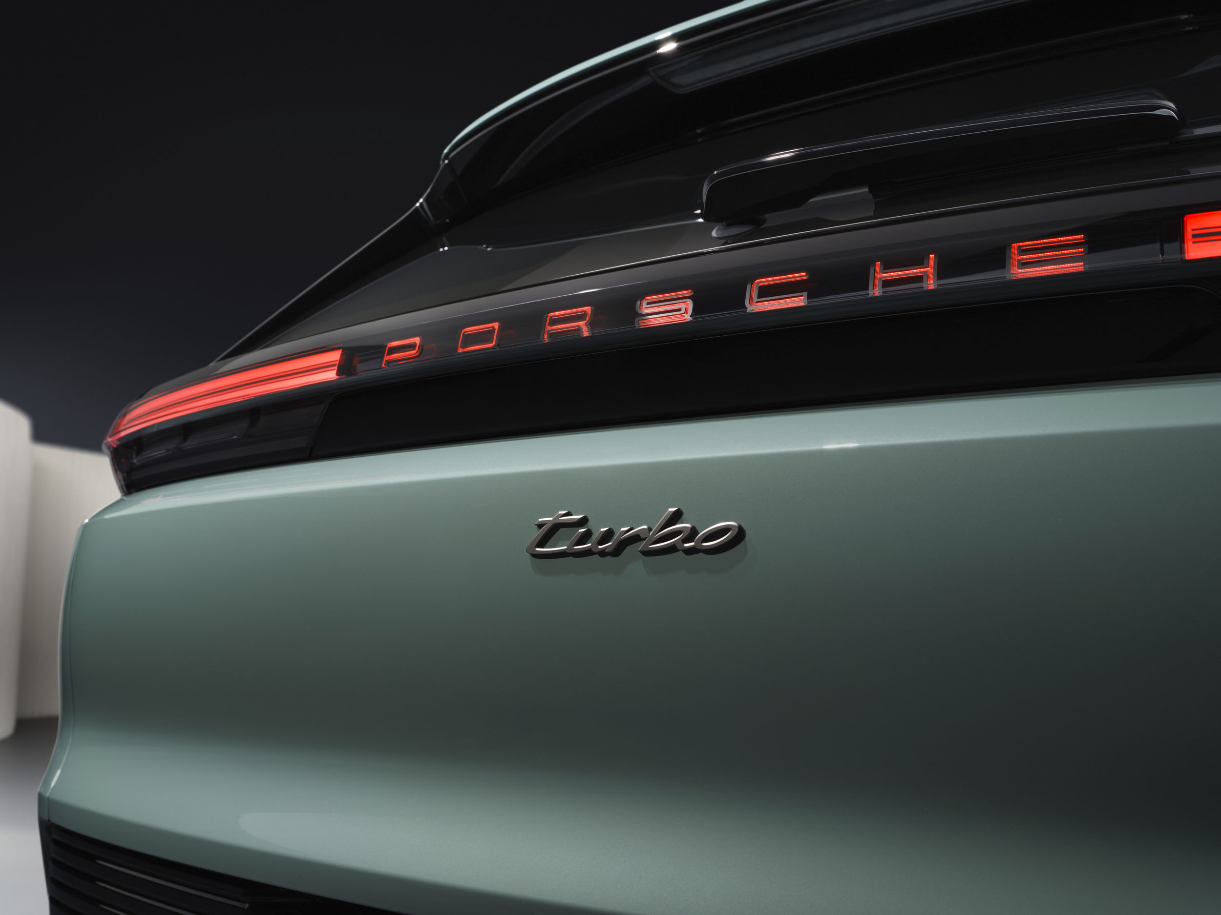 2026 Porsche Cayenne Electric Unveiled with Four-Digit Horsepower and a ...