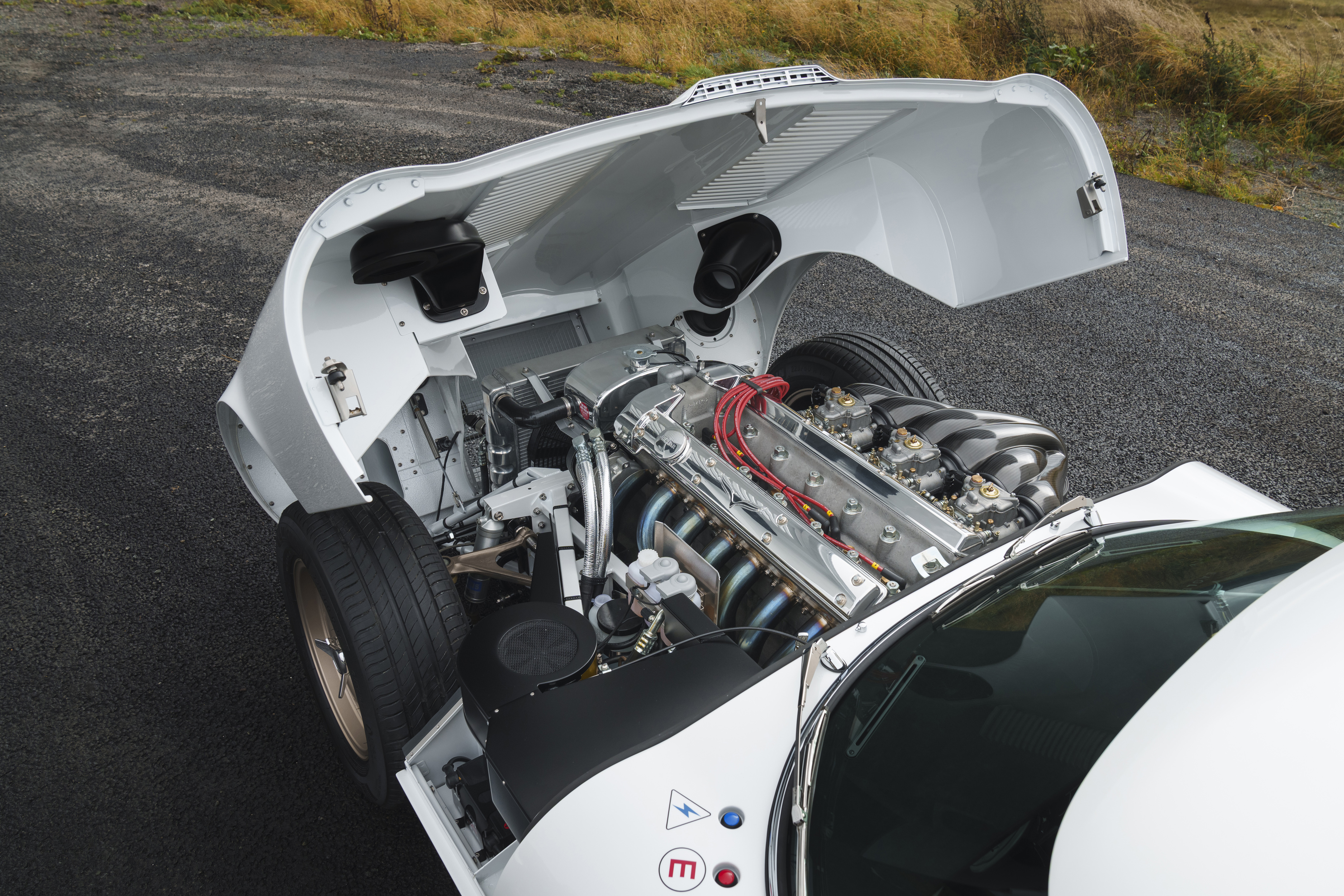 The Eagle Lightweight GTR Is the Most Extreme E-Type Ever Imagined ...