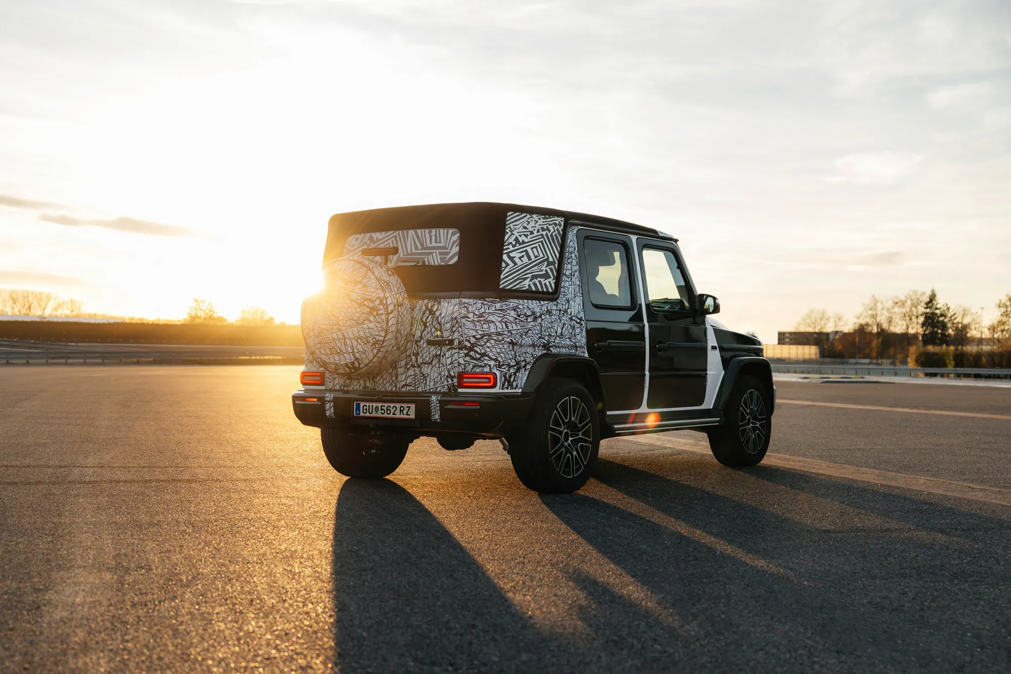 Here’s Our Best Look Yet at the Next Mercedes-Benz G-Class Cabriolet ...