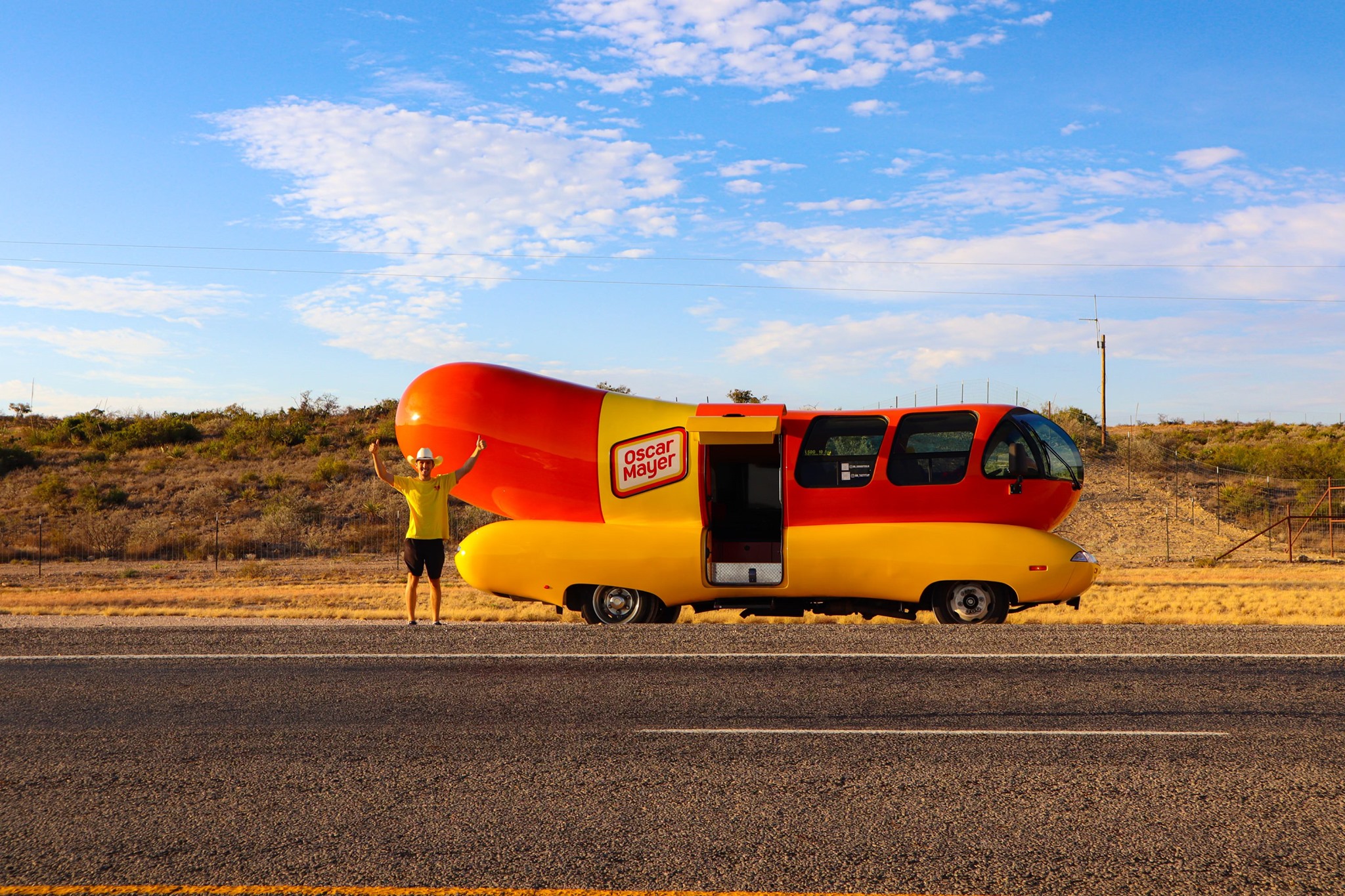 Here’s Your Chance to Take a One-Year Road Trip in the Wienermobile ...