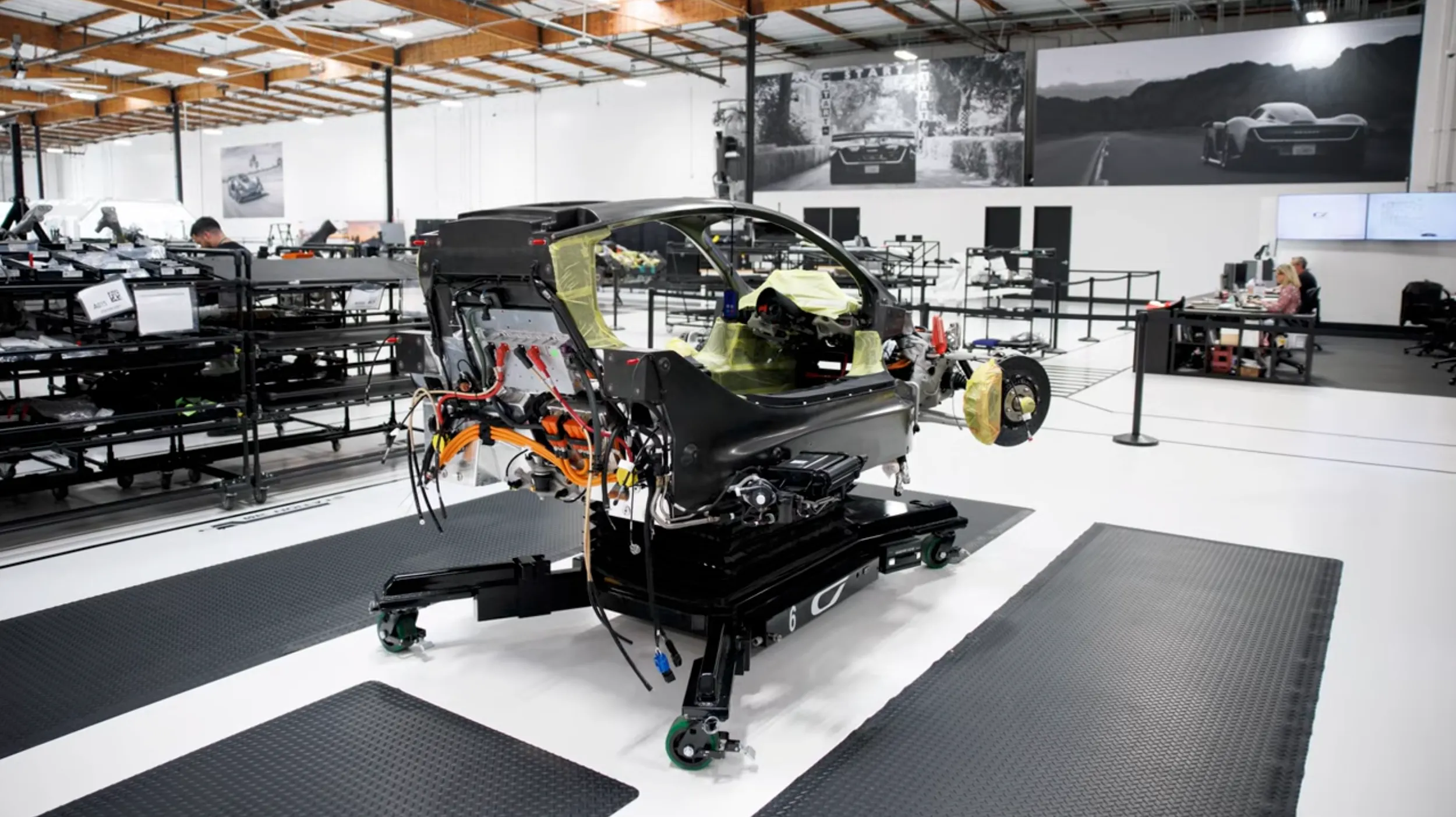 How Czinger Uses AI and 3D Printing To Chart a New Hypercar Course ...