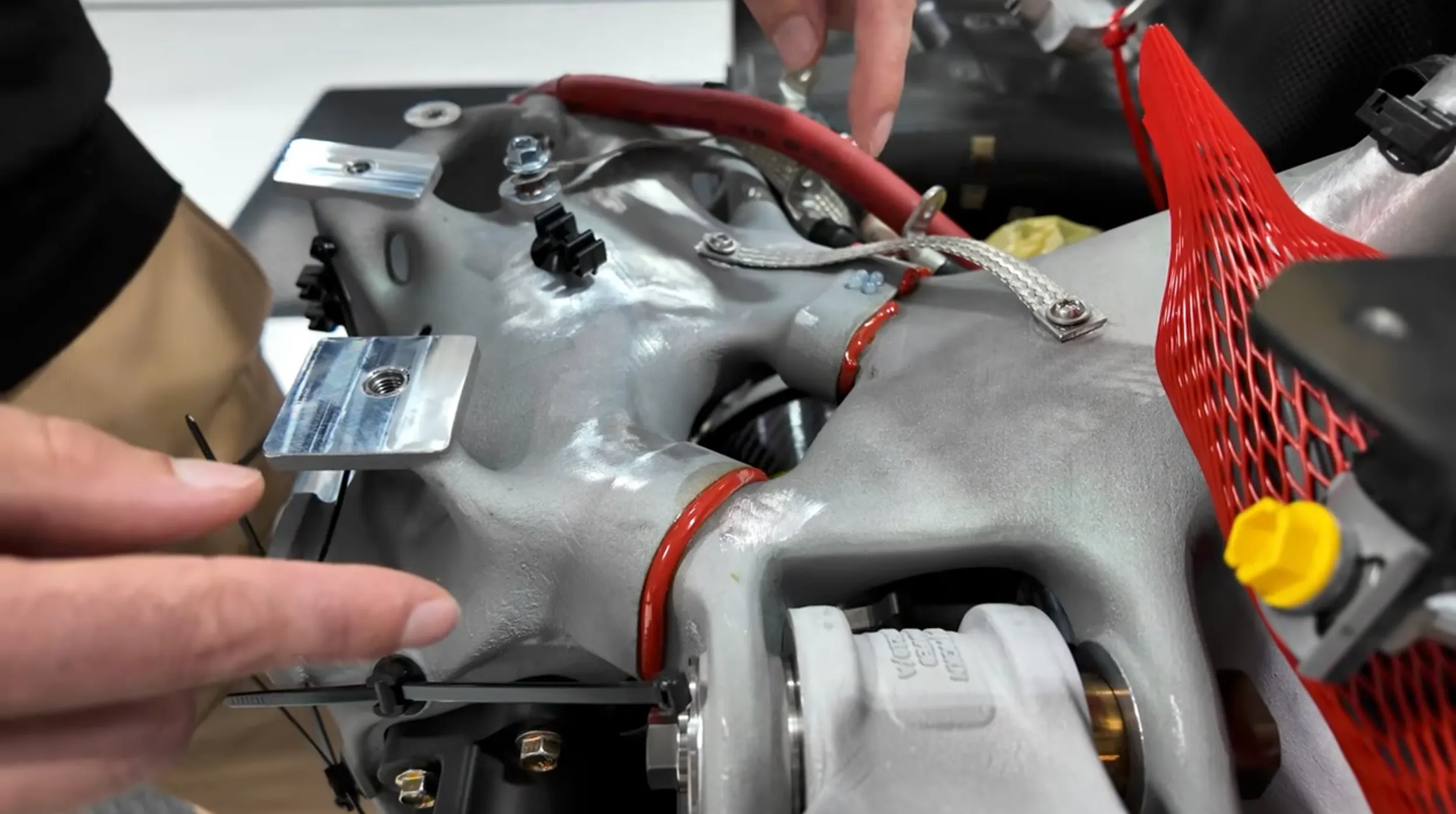 How Czinger Uses AI and 3D Printing To Chart a New Hypercar Course ...
