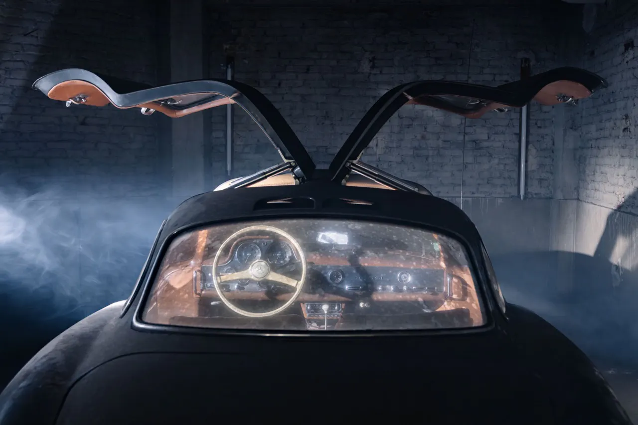 This Shabby Chic Gullwing Flew to a Record $5.2M in Paris - Hagerty Media
