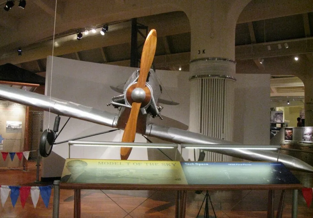 The Tragic Tale of the Flying Flivver, Ford's "Model T of the Air ...