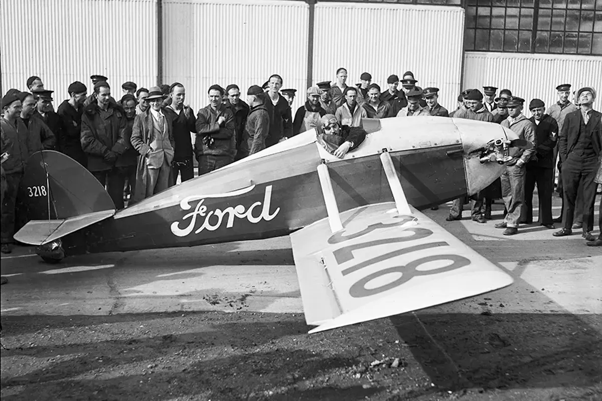 The Tragic Tale of the Flying Flivver, Ford's "Model T of the Air ...
