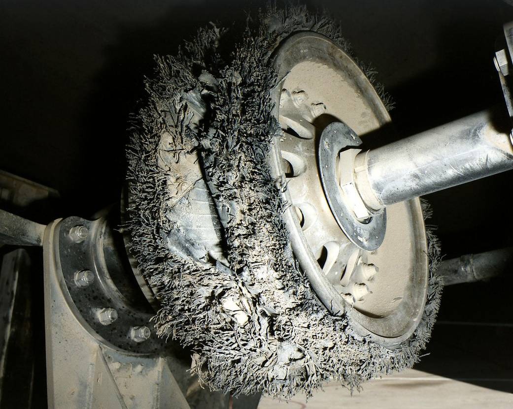 How a Tamiya Tank Helped NASA Stop Space Shuttle Tires from Exploding ...