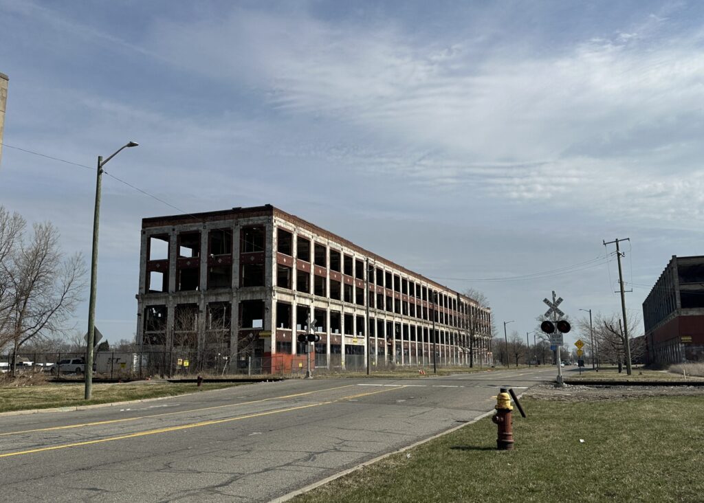 Detroit Nixes $50M+ Packard Plant Redevelopment Plans to "Explore ...
