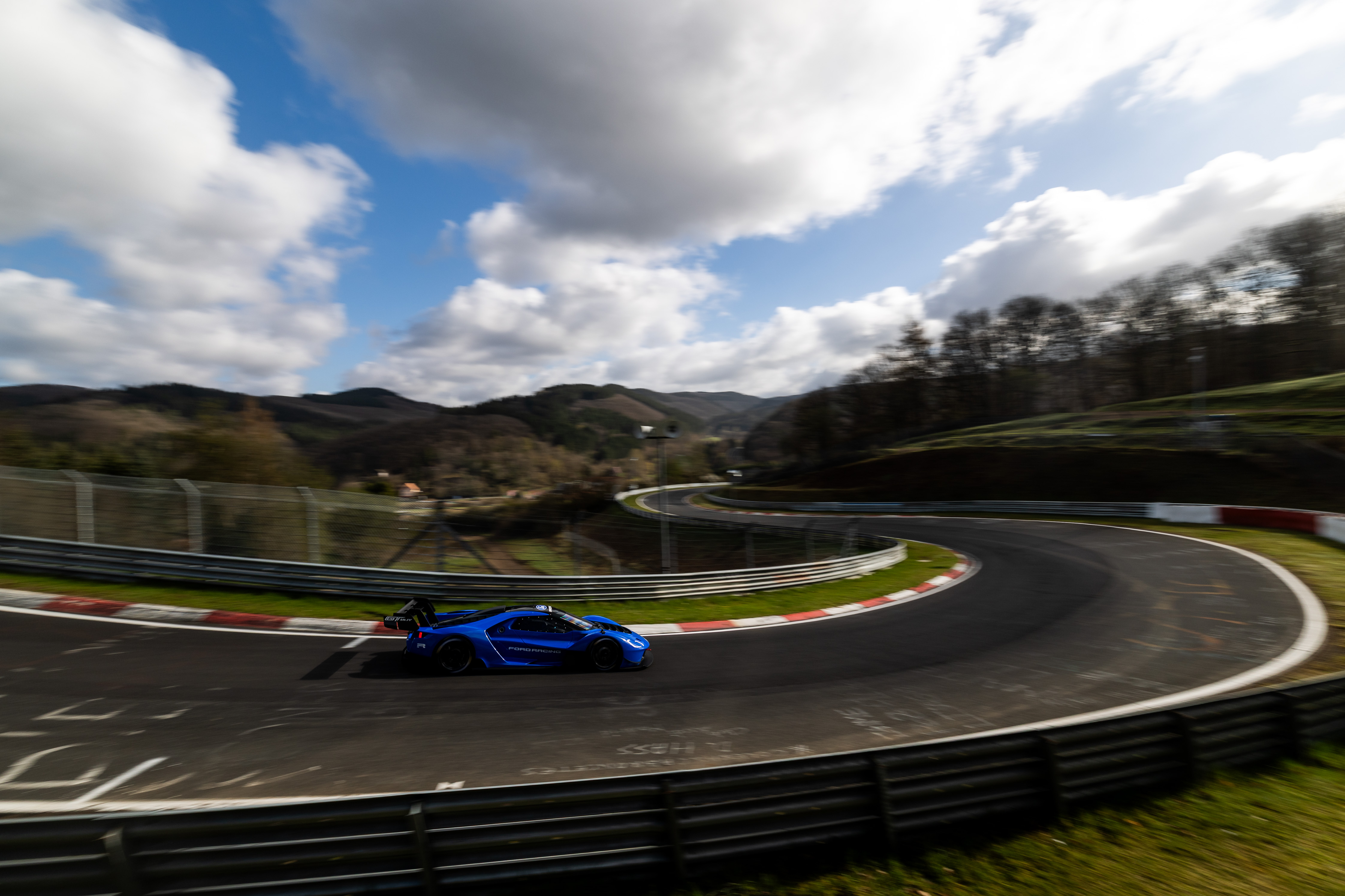 Track-Only Ford GT Mk IV Is the Fastest U.S. Car Around the ’Ring ...