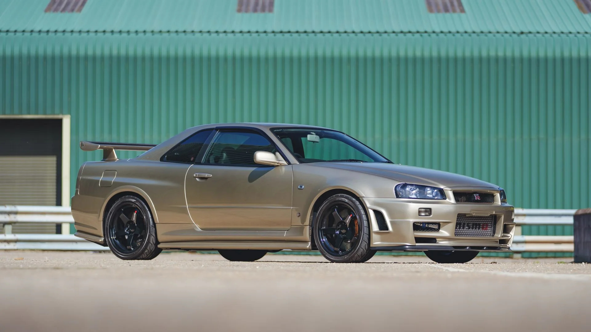 Your Handy 1999–2002 R34 Nissan Skyline GT-R Buyer's Guide - Hagerty Media