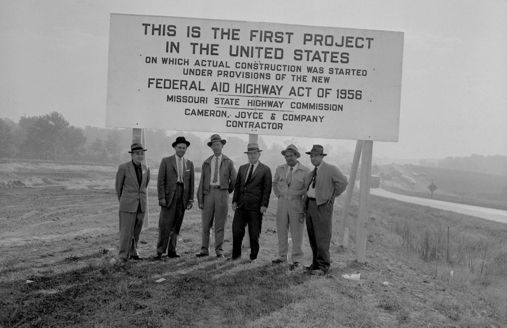 70 Years of the Interstate: How the U.S. Highway System Built the ...